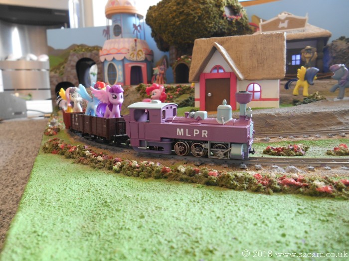 The Equestria Railroad - My Daughter's OO9 scale "My Little Pony ...