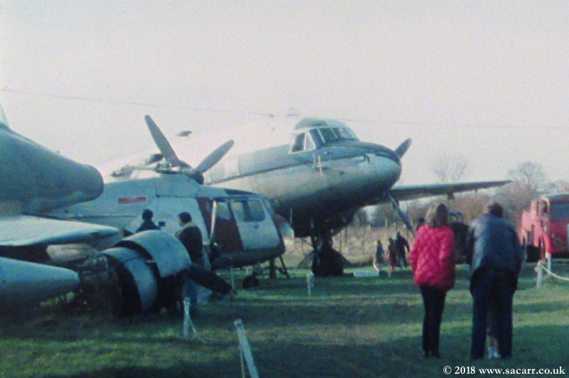 Astrodomes ahoy! Vickers Valetta T.3 1:72 Valom kit - Page 2 - Work in ...